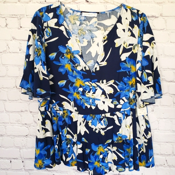 retrology | Tops | Retrology Bell Sleeve Ruffled Top | Poshmark